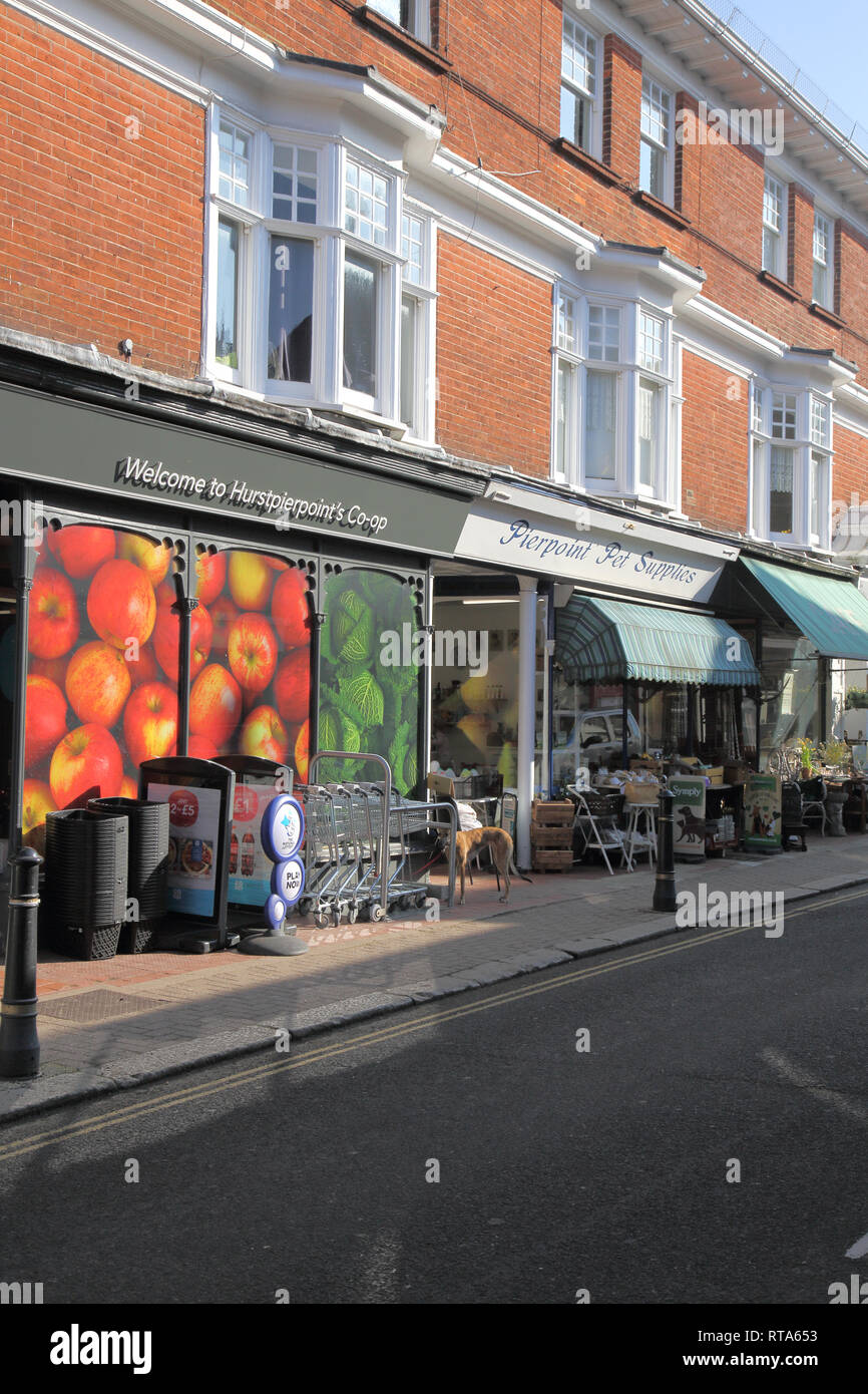 High street hurstpierpoint hi-res stock photography and images - Alamy