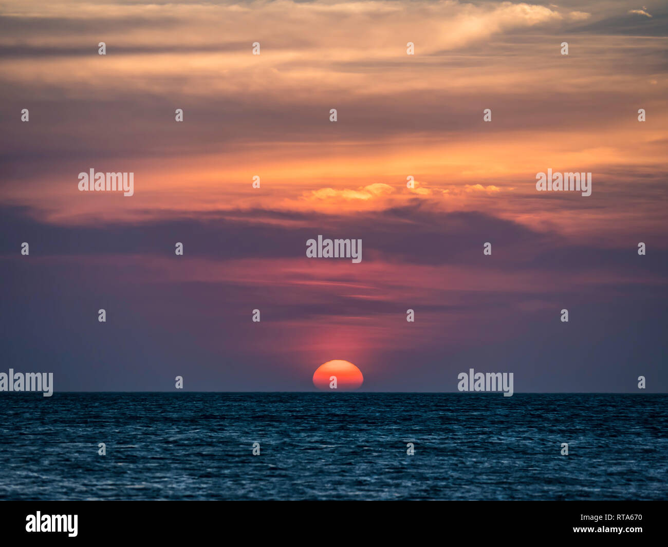 Sunset caribbean sea colombia hi-res stock photography and images - Alamy