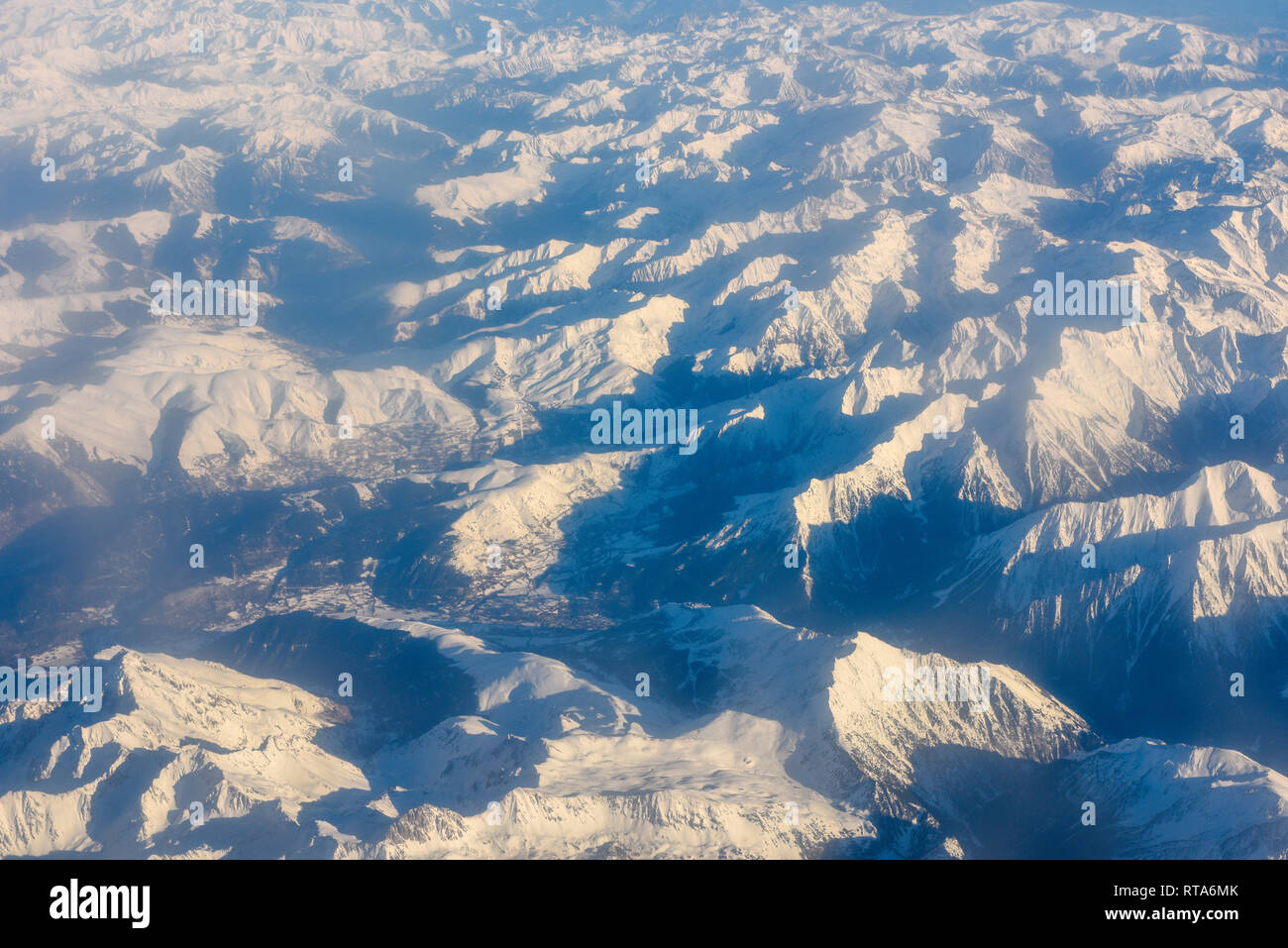 Pyrenees mountains border aerial hi-res stock photography and images ...