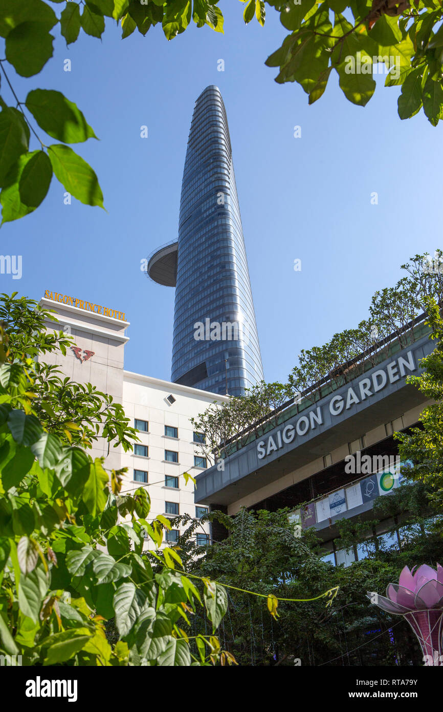 Bitexco Financial Tower - Saigon Skydeck Stock Photo - Alamy