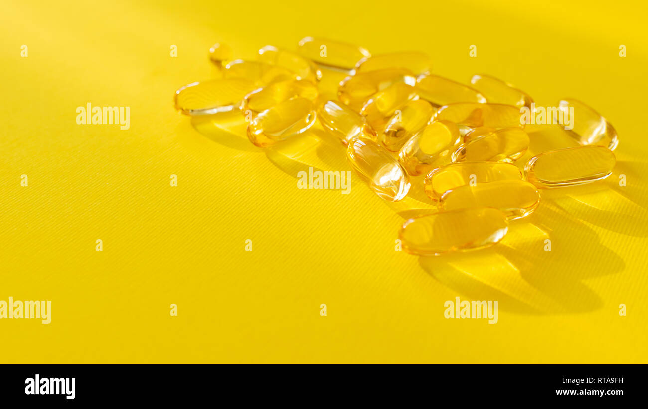 Transparent capsules with oil grease for the treatment and care of the ...