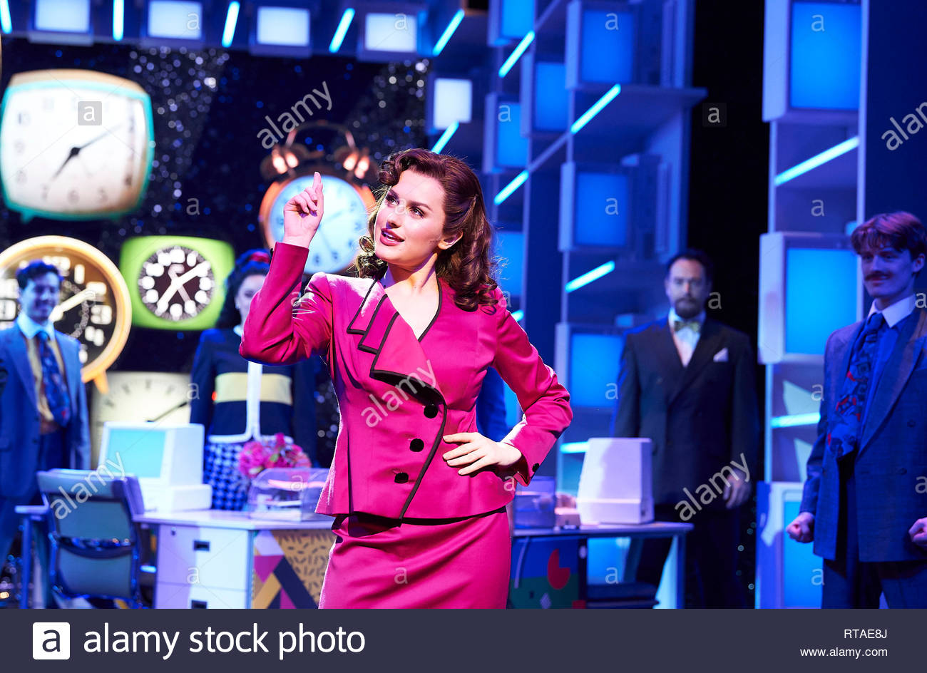 Nine To Five Dolly High Resolution Stock Photography and Images - Alamy