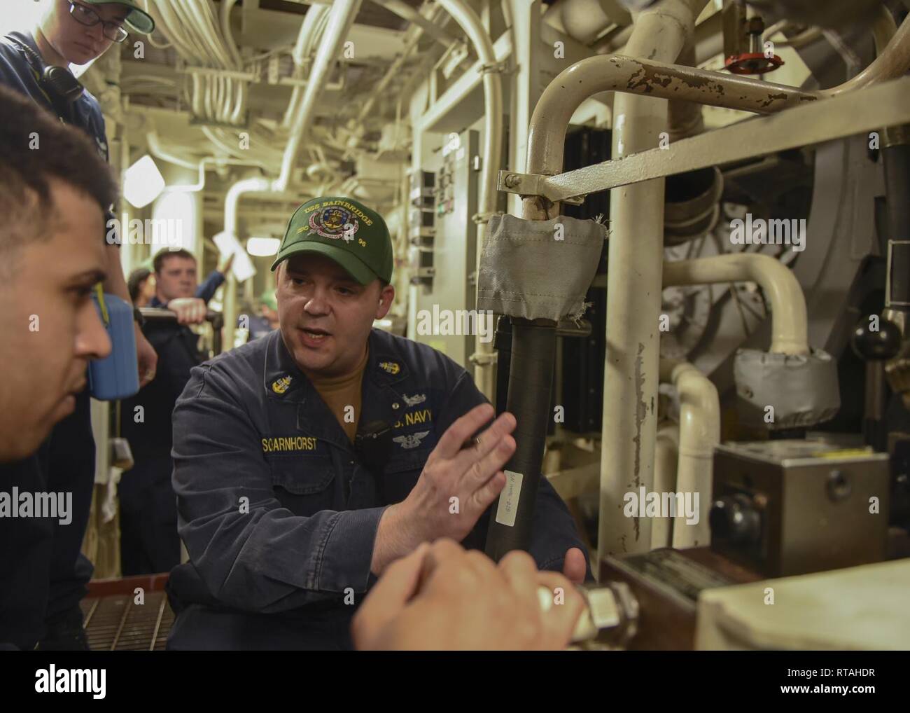 Air defence control room hi-res stock photography and images - Alamy