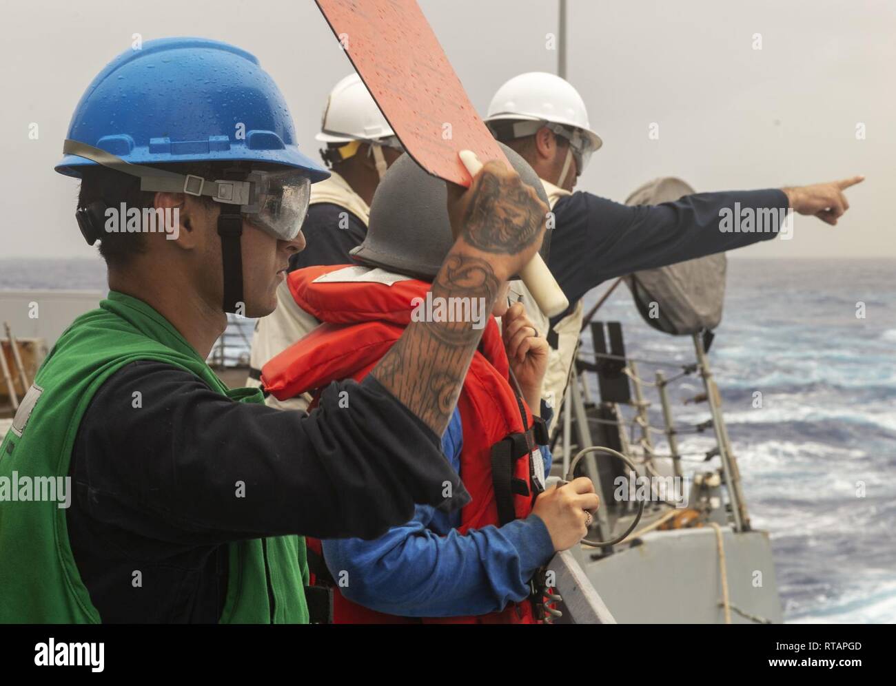 PHILIPPINE SEA (Feb. 01, 2019) Boatswain’s Mate Seaman Alexis Mata ...