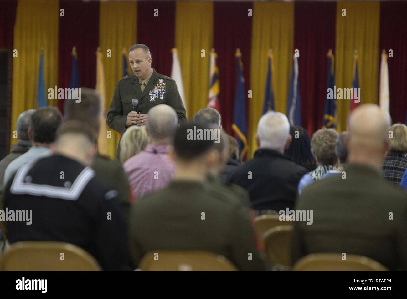 Battle colors rededication ceremony hi-res stock photography and images ...
