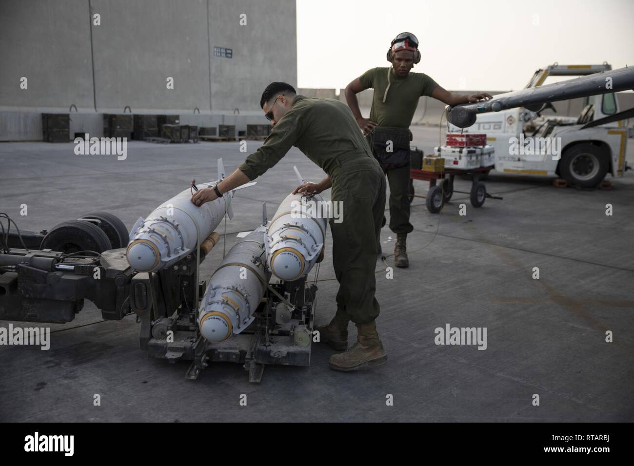 Air force inspection system hi-res stock photography and images - Alamy