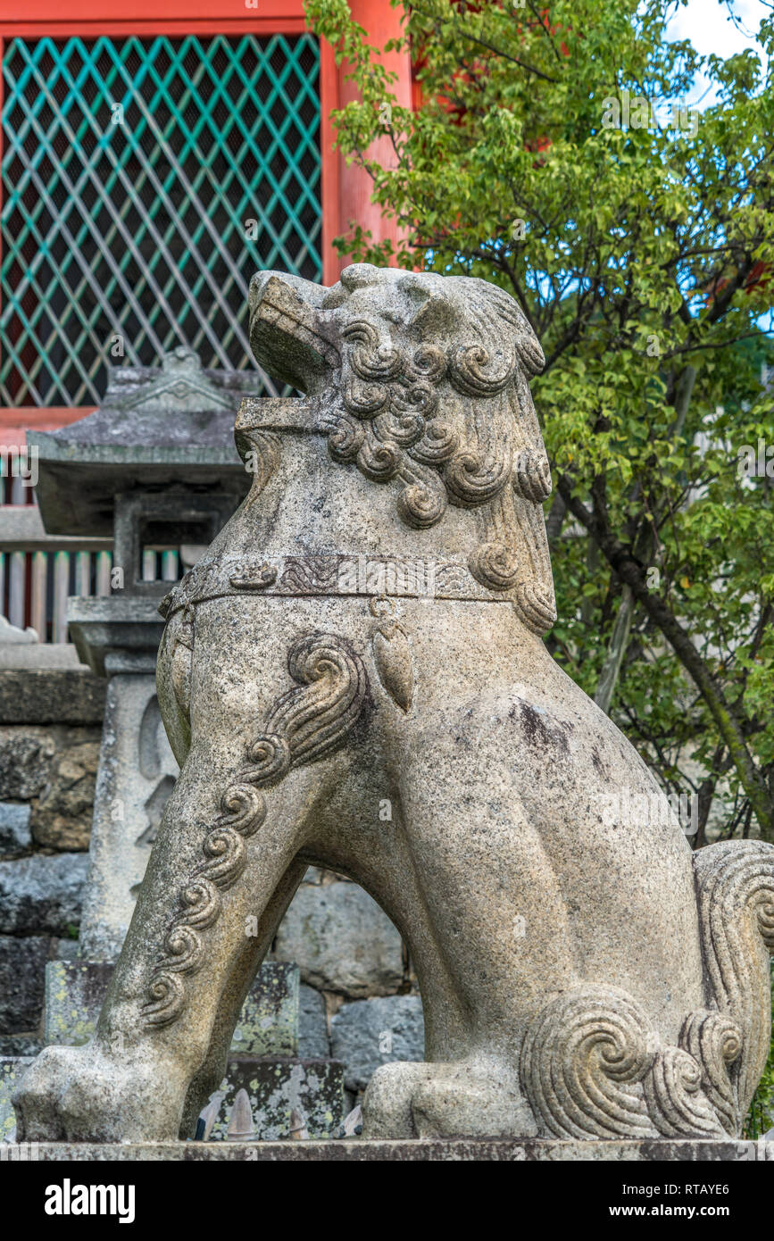 Wooden gate guardian hi-res stock photography and images - Alamy