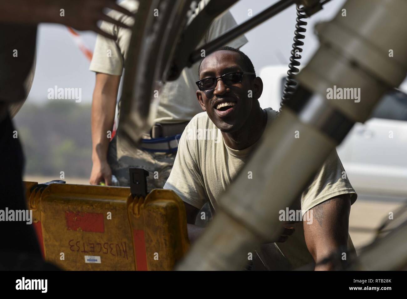U.S. Air Force Tech. Sgt. Andre Ingram, 8th Aircraft Maintenance ...