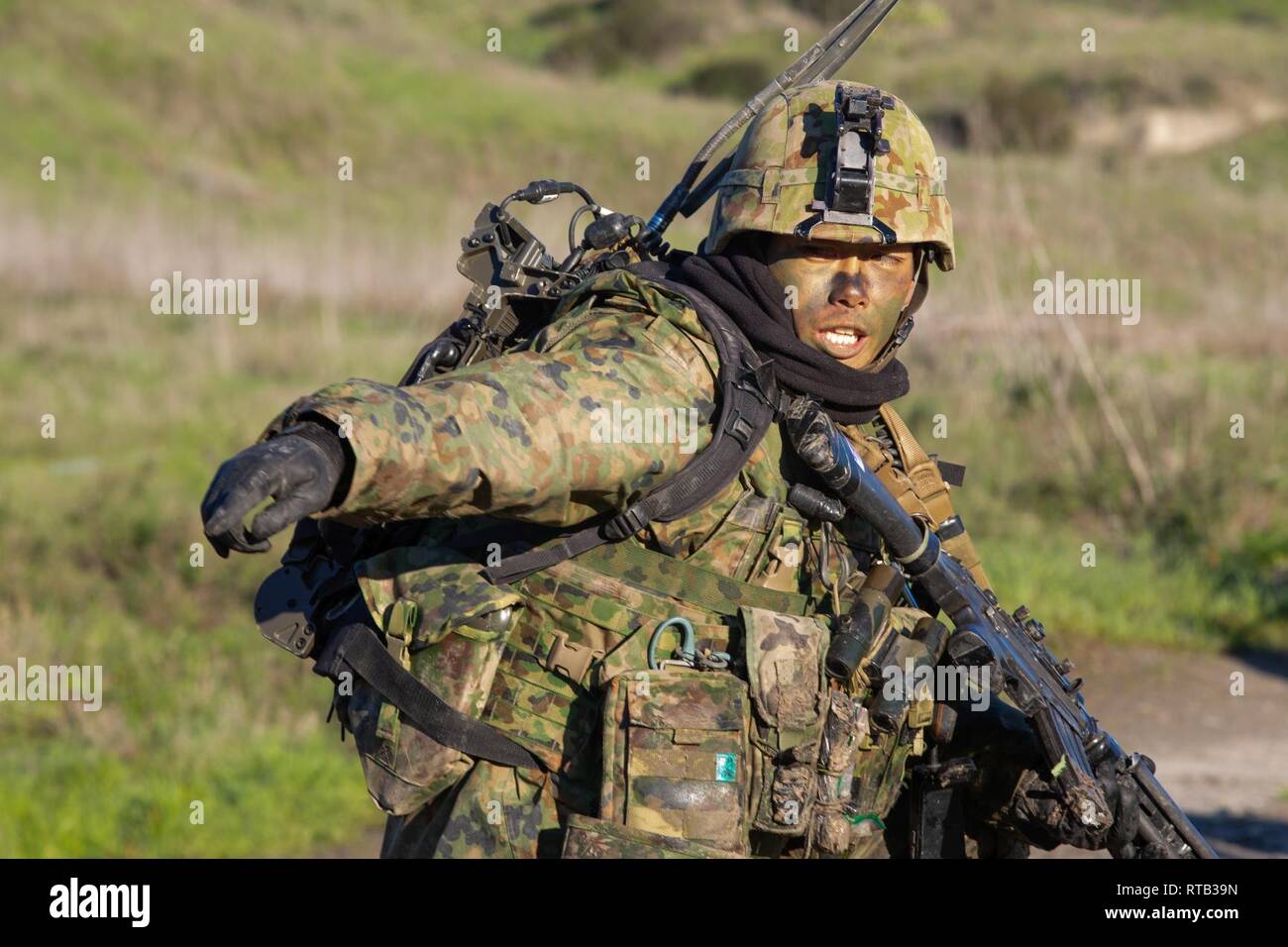 Soldiers from the 1st Amphibious Rapid Deployment Brigade, Japan Ground ...