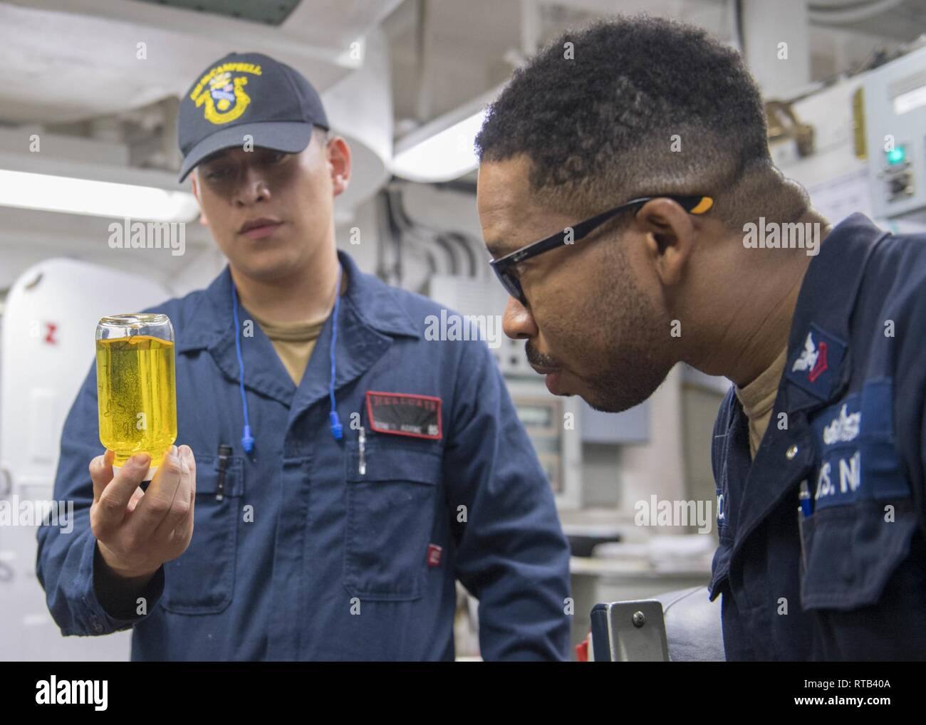 Engineering training team ett hi-res stock photography and images - Alamy