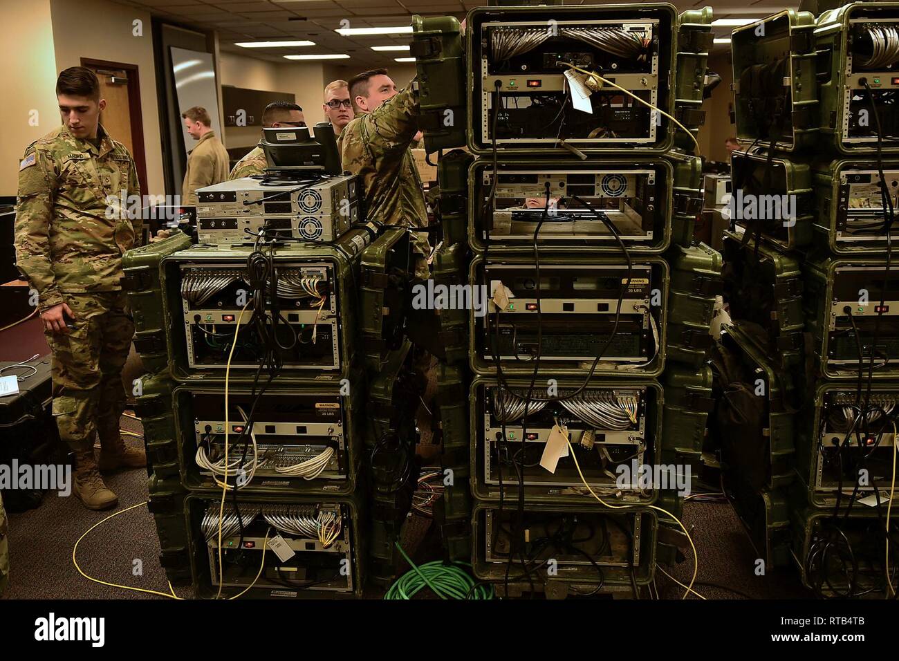 Soldiers of the 116th Cavalry Brigade Combat Team, (CBCT), Signal Corps ...