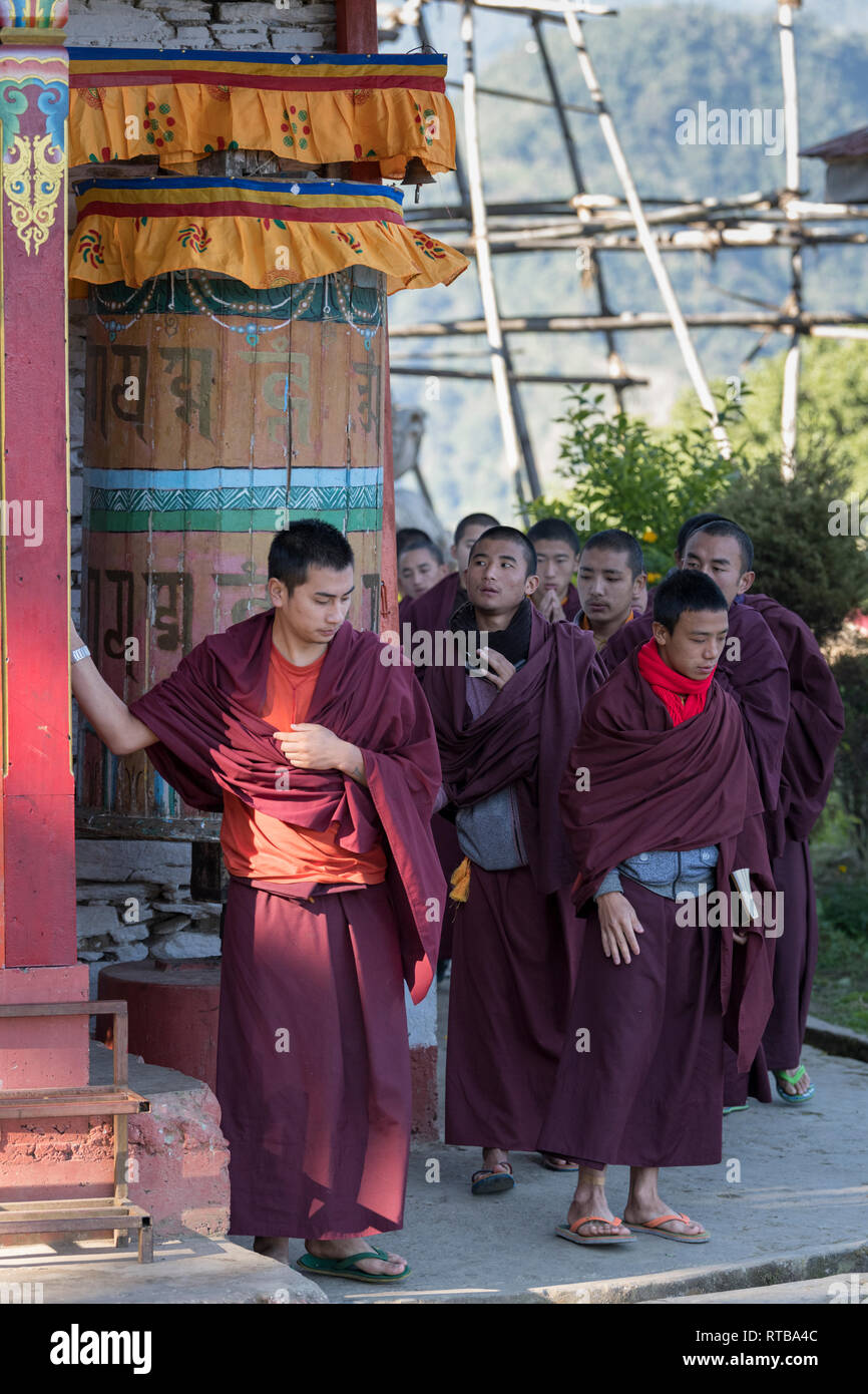 Buddhist monks in monastery, Rinchenpong Monastery, Rinchenpong, West ...