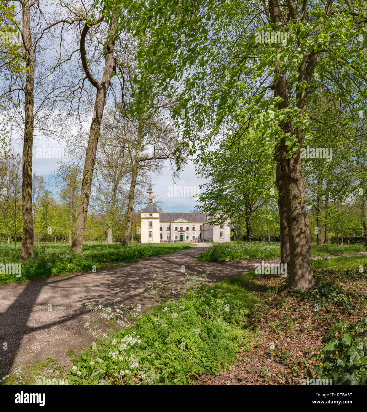 Warmond castle hi-res stock photography and images - Alamy