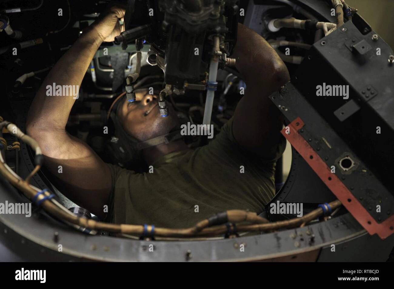 A flight mechanic inspects hi-res stock photography and images - Alamy