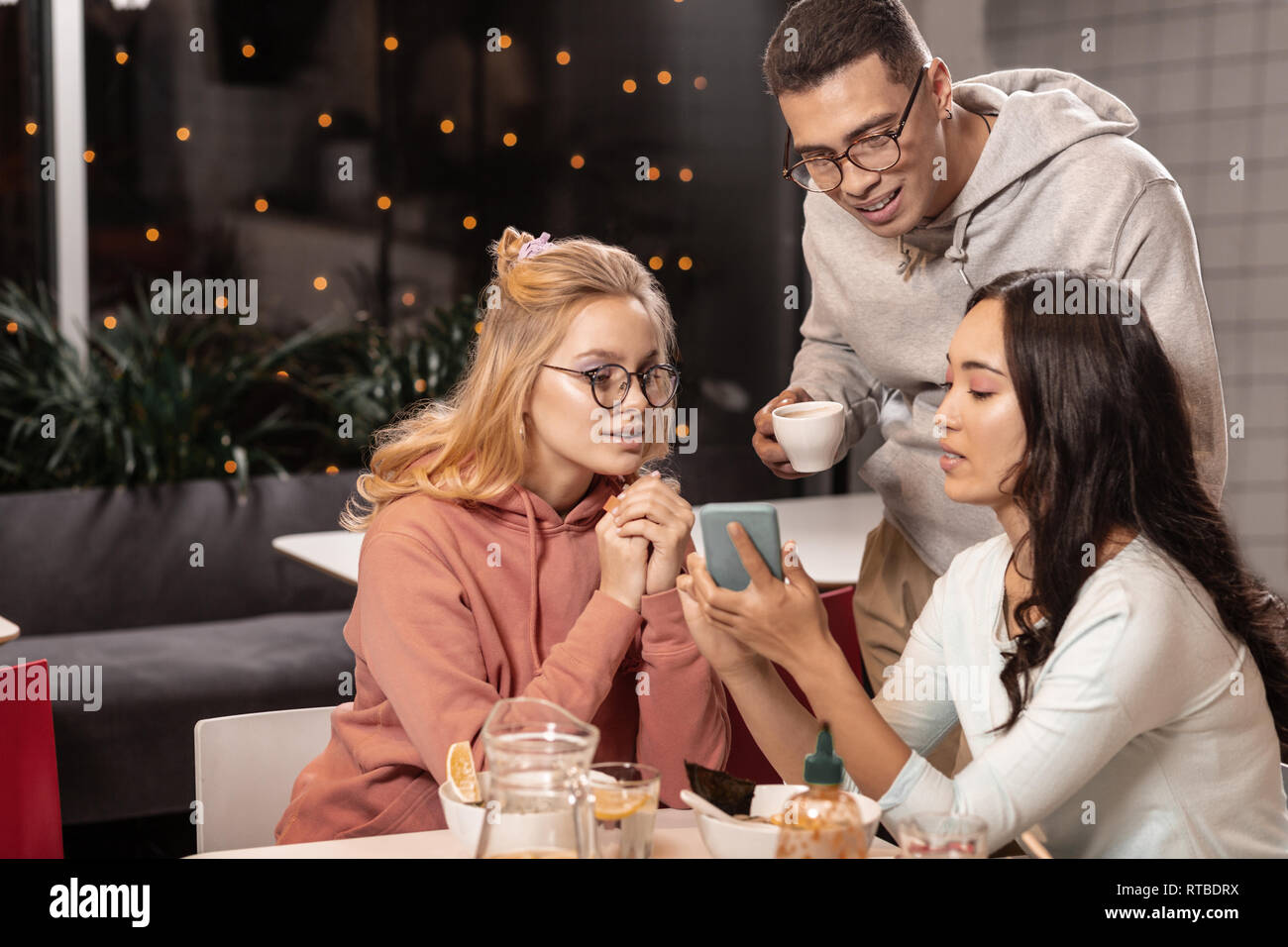 Mutual Bond High Resolution Stock Photography and Images - Alamy