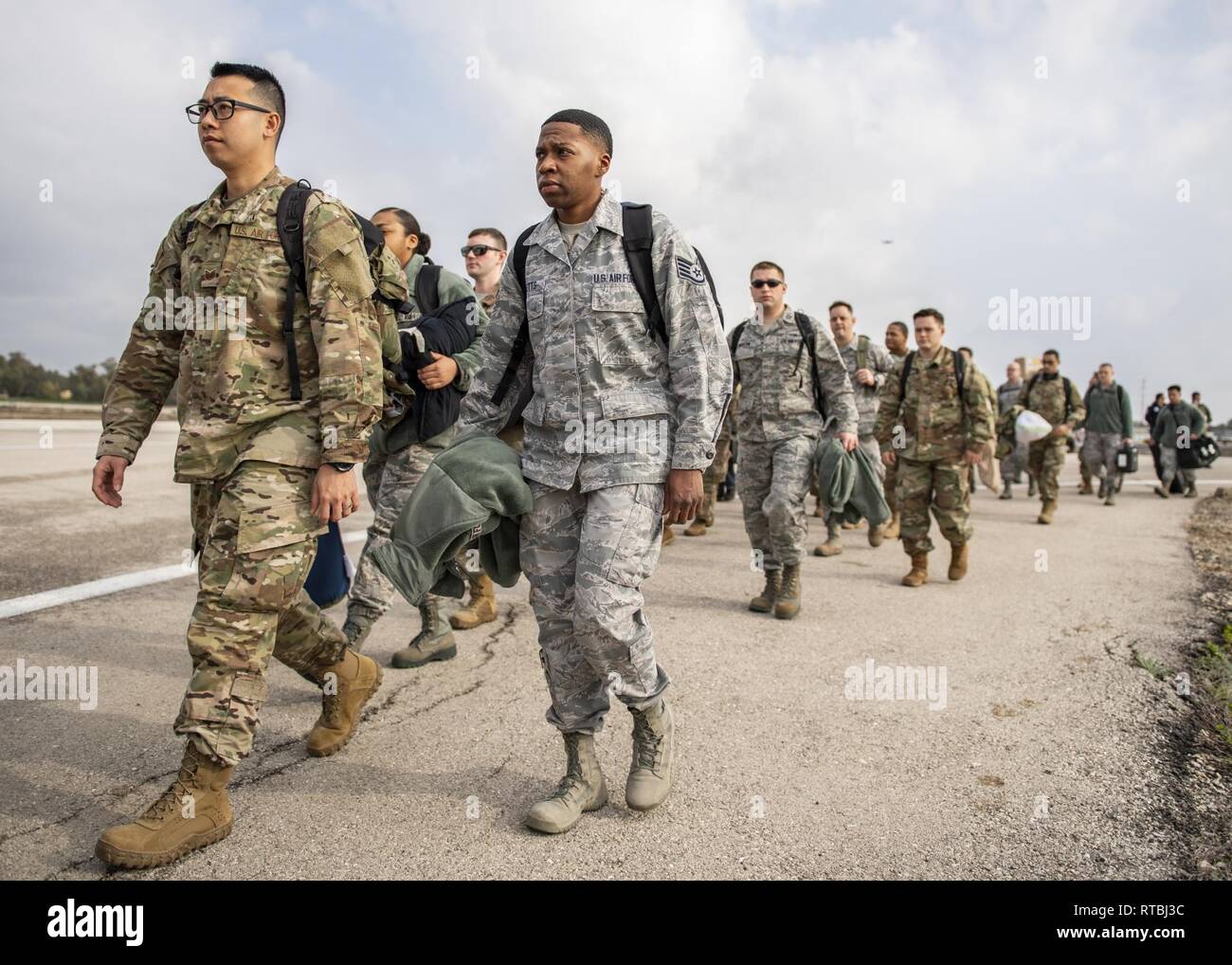 Idf base exercise hi-res stock photography and images - Alamy