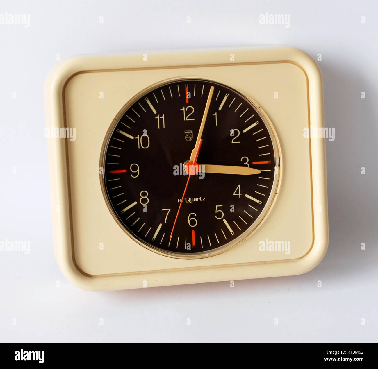 70s wallpaper living room hi-res stock photography and images - Alamy