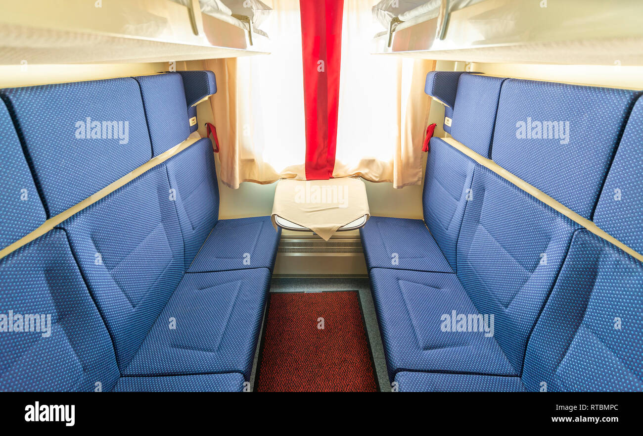 An Empty sleeper compartment in a Raussia Stock Photo - Alamy