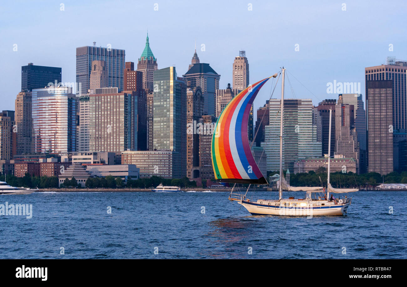 Two masted ship hi-res stock photography and images - Alamy