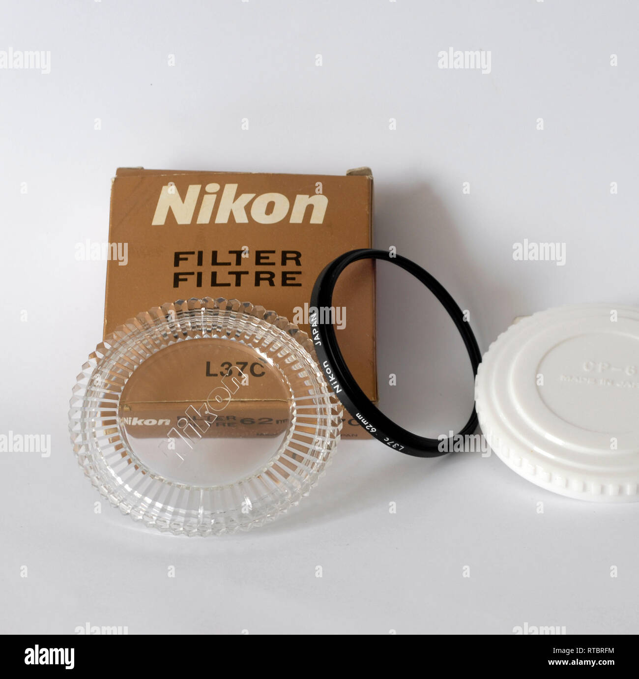 Filter for photographic camera lens. Nikon brand, in its original box ...