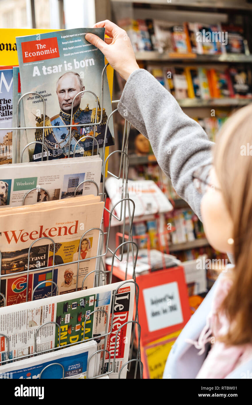 The economist magazine cover hi-res stock photography and images - Alamy