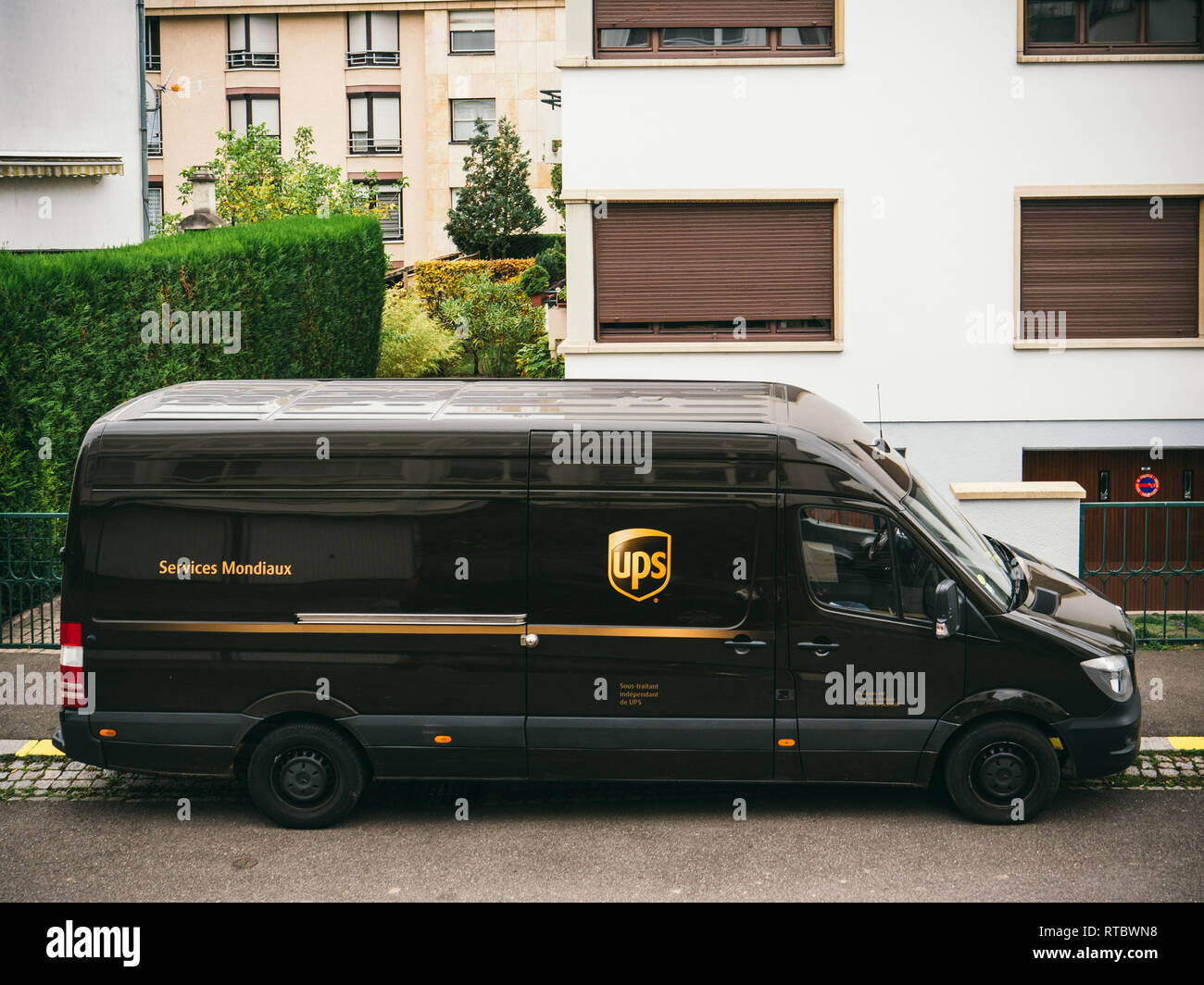 Delivery van cabin hi-res stock photography and images - Alamy