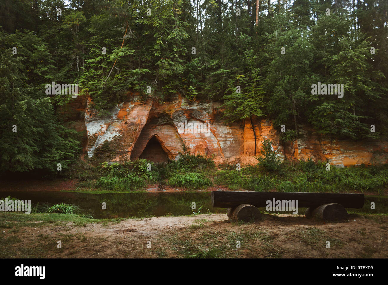 Opposite river bank hi-res stock photography and images - Alamy
