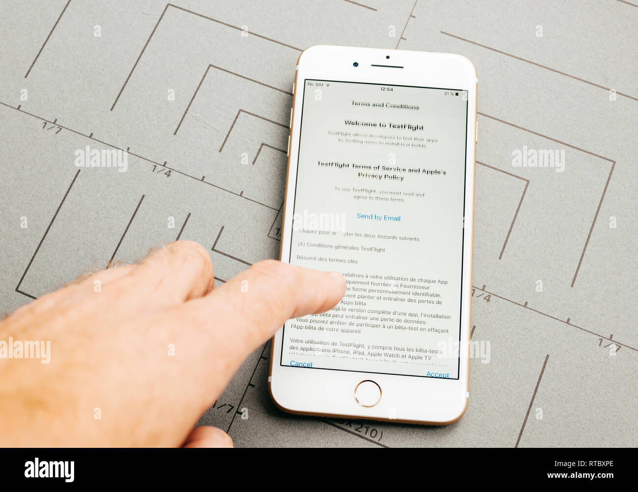 Testflight logo hi-res stock photography and images - Alamy