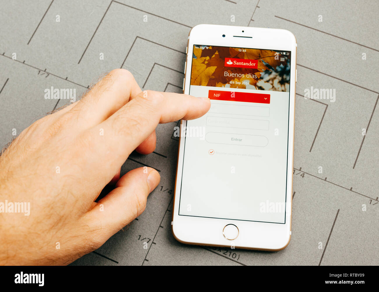 Bank phone application france hi-res stock photography and images - Alamy
