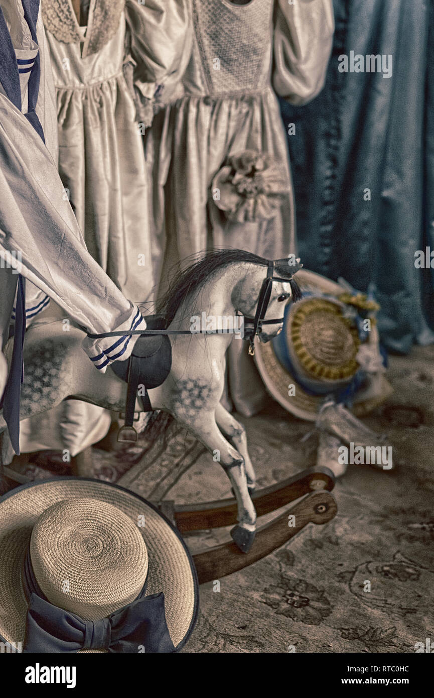 Vintage rocking horse hi-res stock photography and images - Alamy