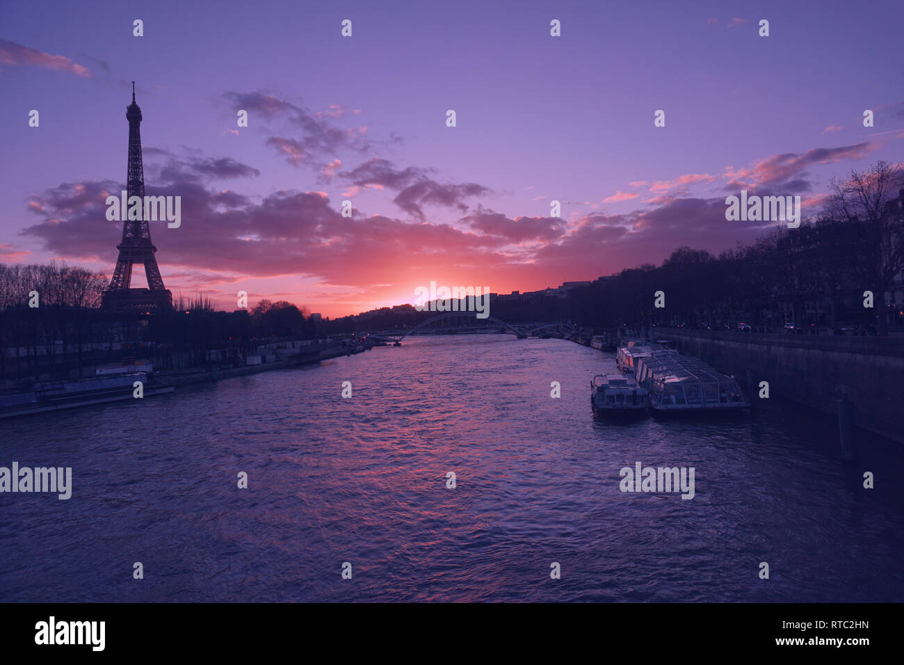 Paris Skyline of Eiffel Tower and Seine River at sunset in France Stock ...