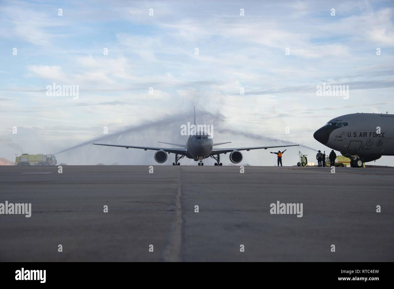 Kc46a hi-res stock photography and images - Alamy