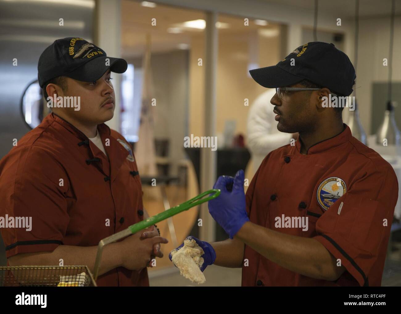 VIRGINIA BEACH, Va. (Feb. 8, 2019) Culinary Specialist Seaman ...