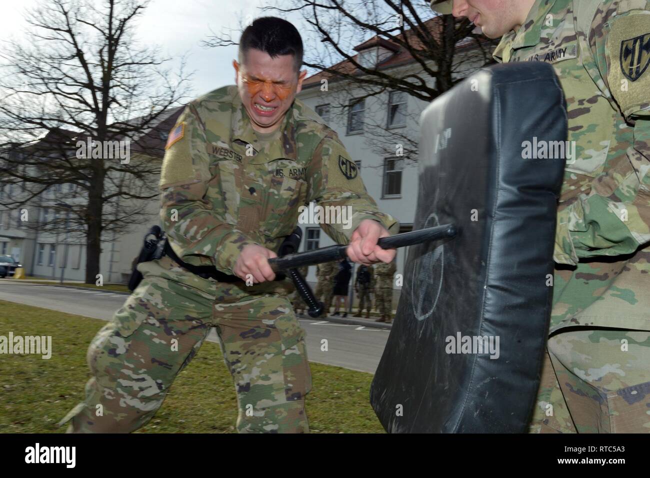 A U.S. Soldier assigned to 554th Military Police (MP) Company ...
