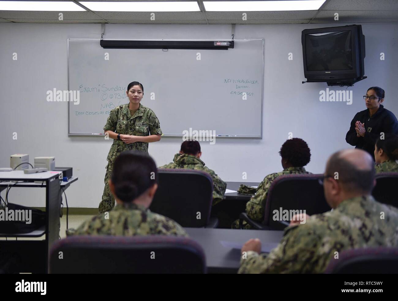 Navy operational support center san diego hi-res stock photography and ...