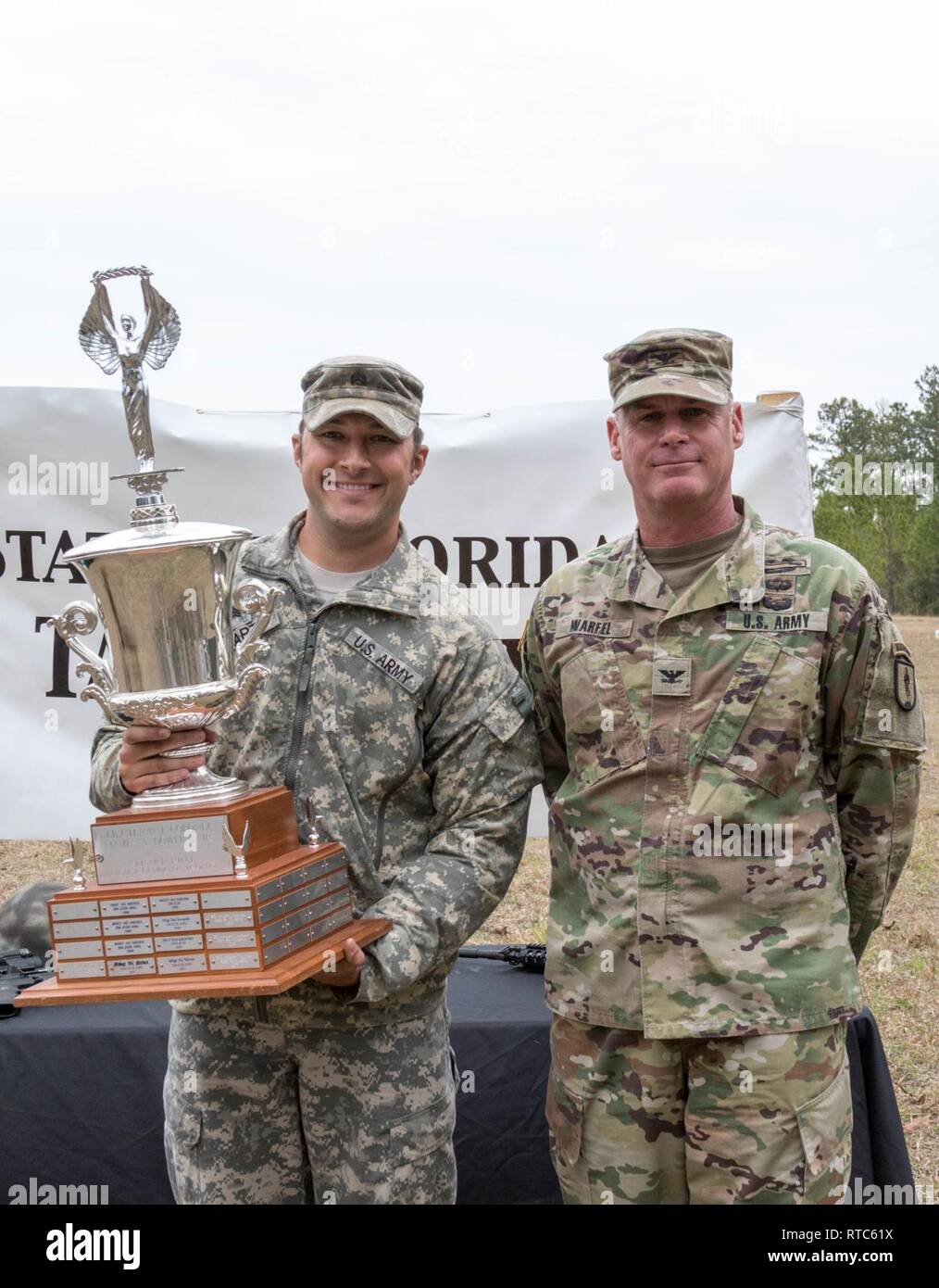 260th military intelligence battalion hi-res stock photography and ...