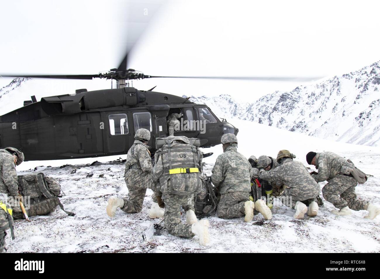 207th aviation hi-res stock photography and images - Alamy