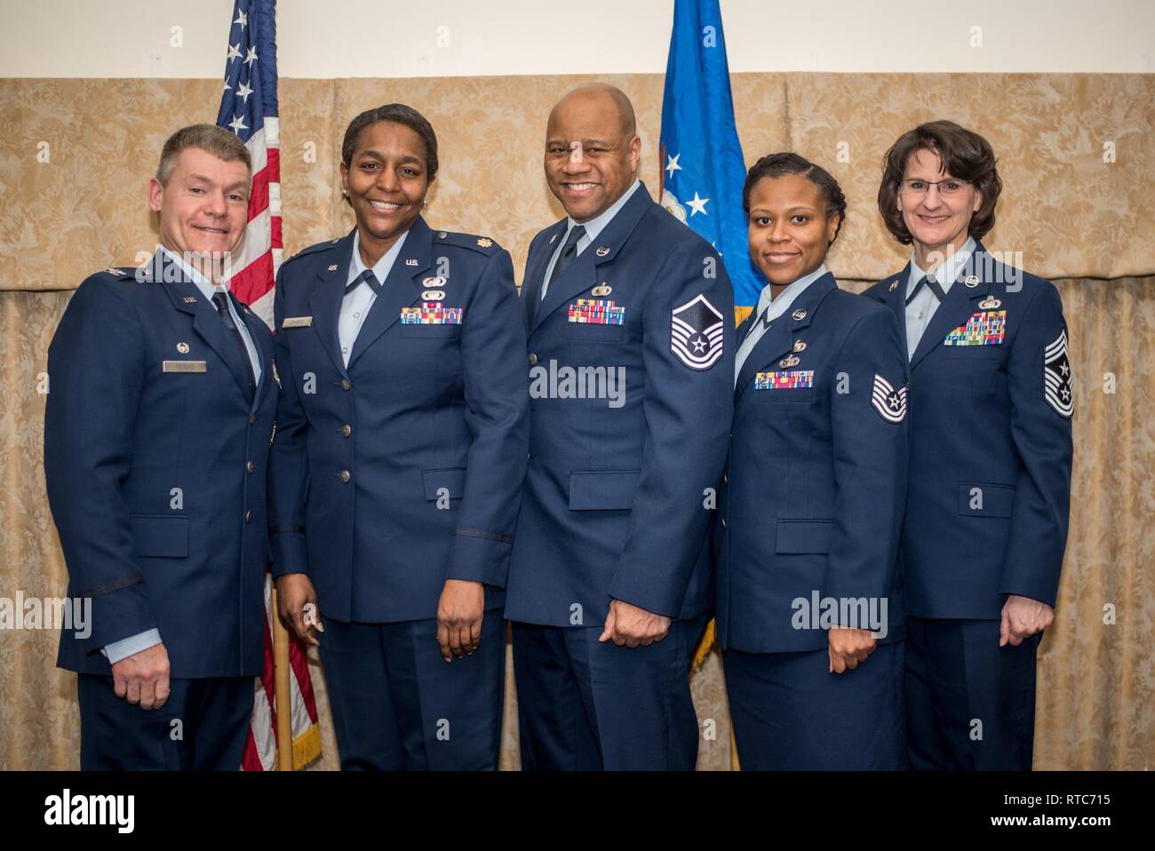 512th aw hi-res stock photography and images - Alamy