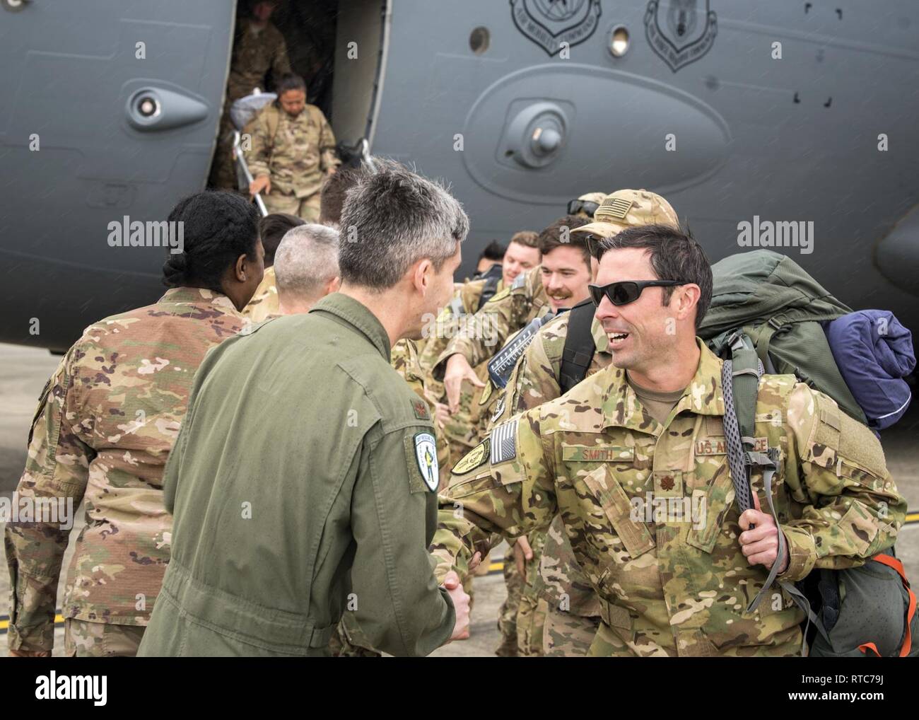723d aircraft maintenance squadron hi-res stock photography and images ...