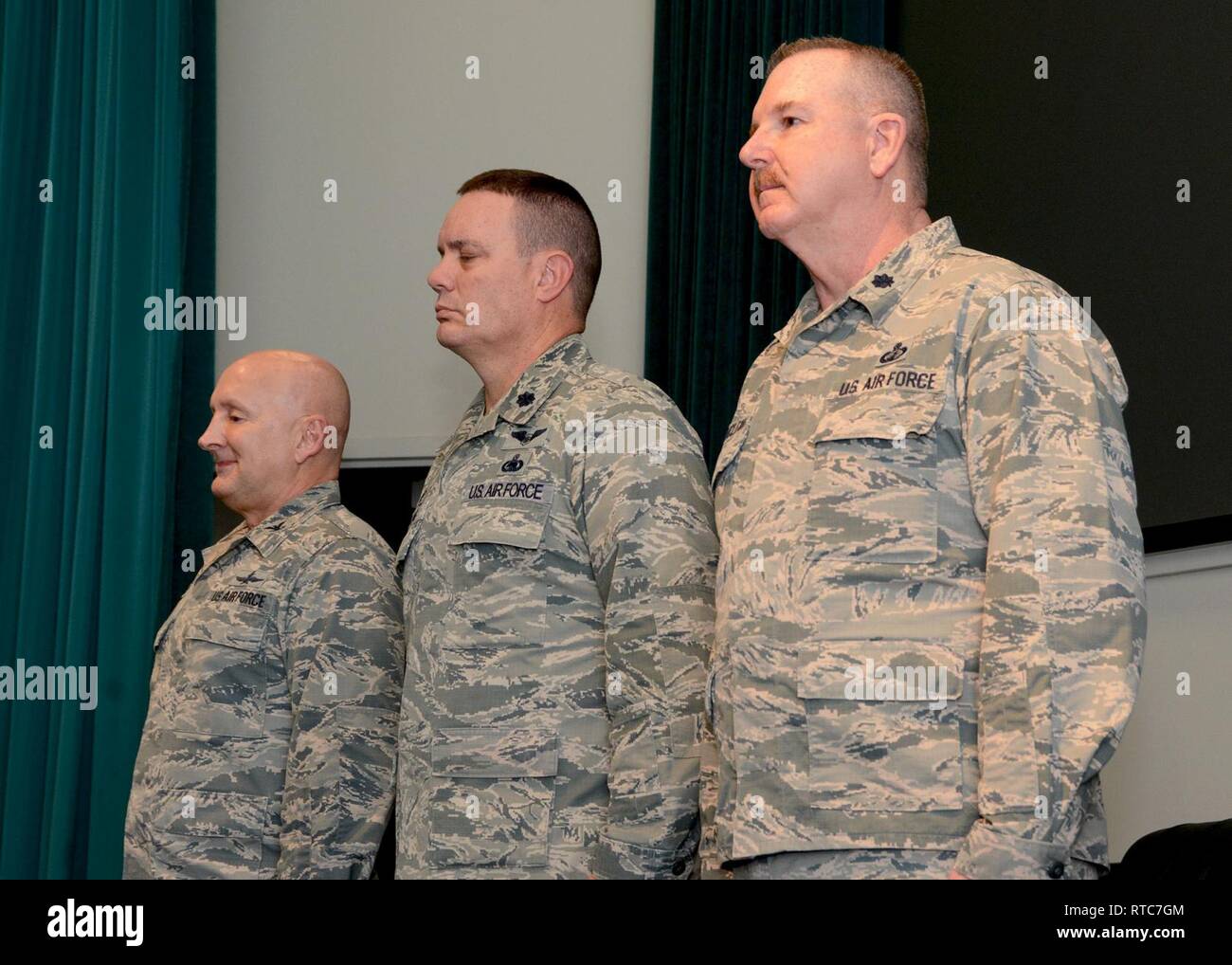 Reserve Citizen Airmen of the 72nd Aerial Port Squadron at Tinker Air ...