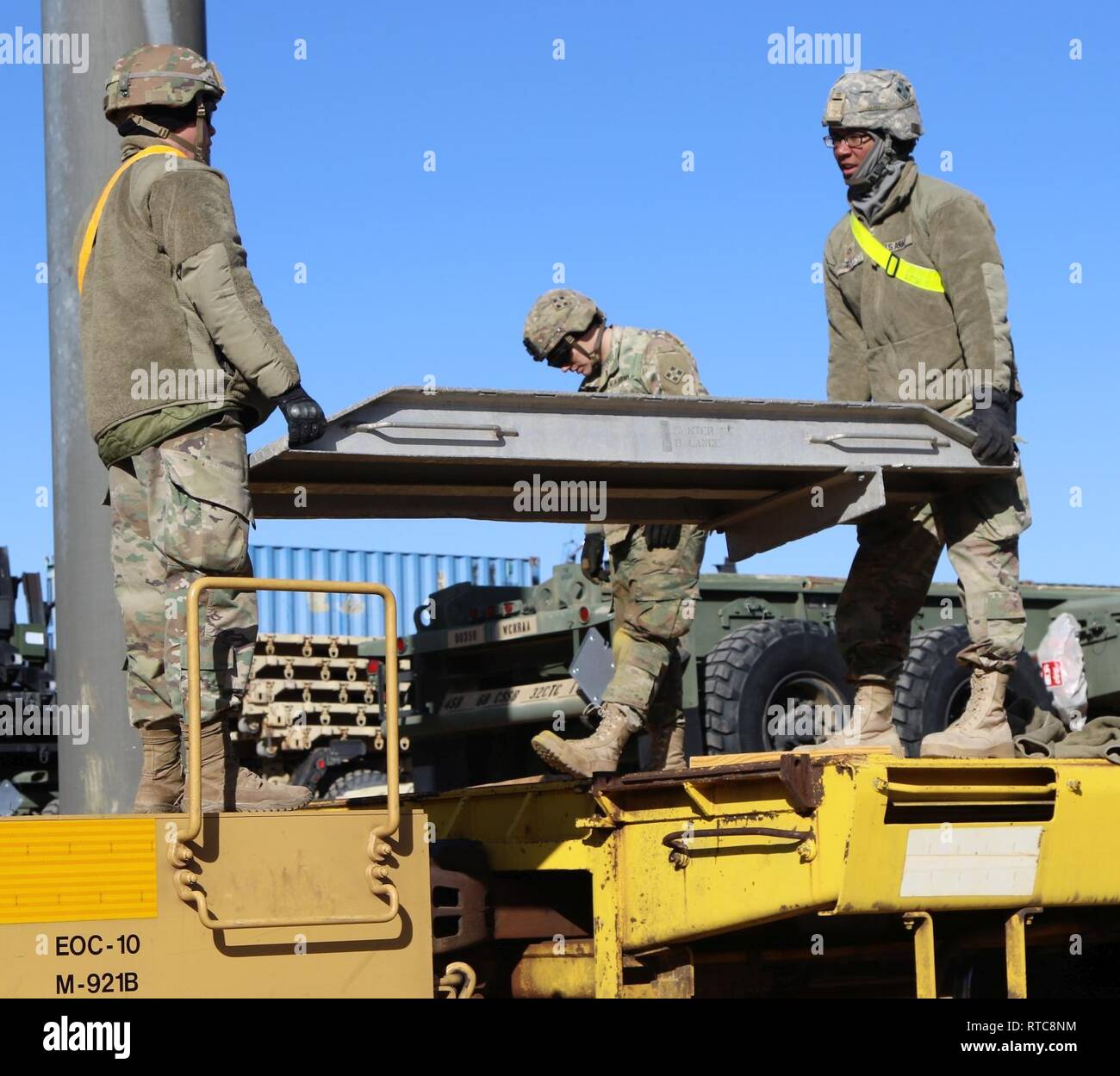 4th sustainment brigade hi-res stock photography and images - Alamy