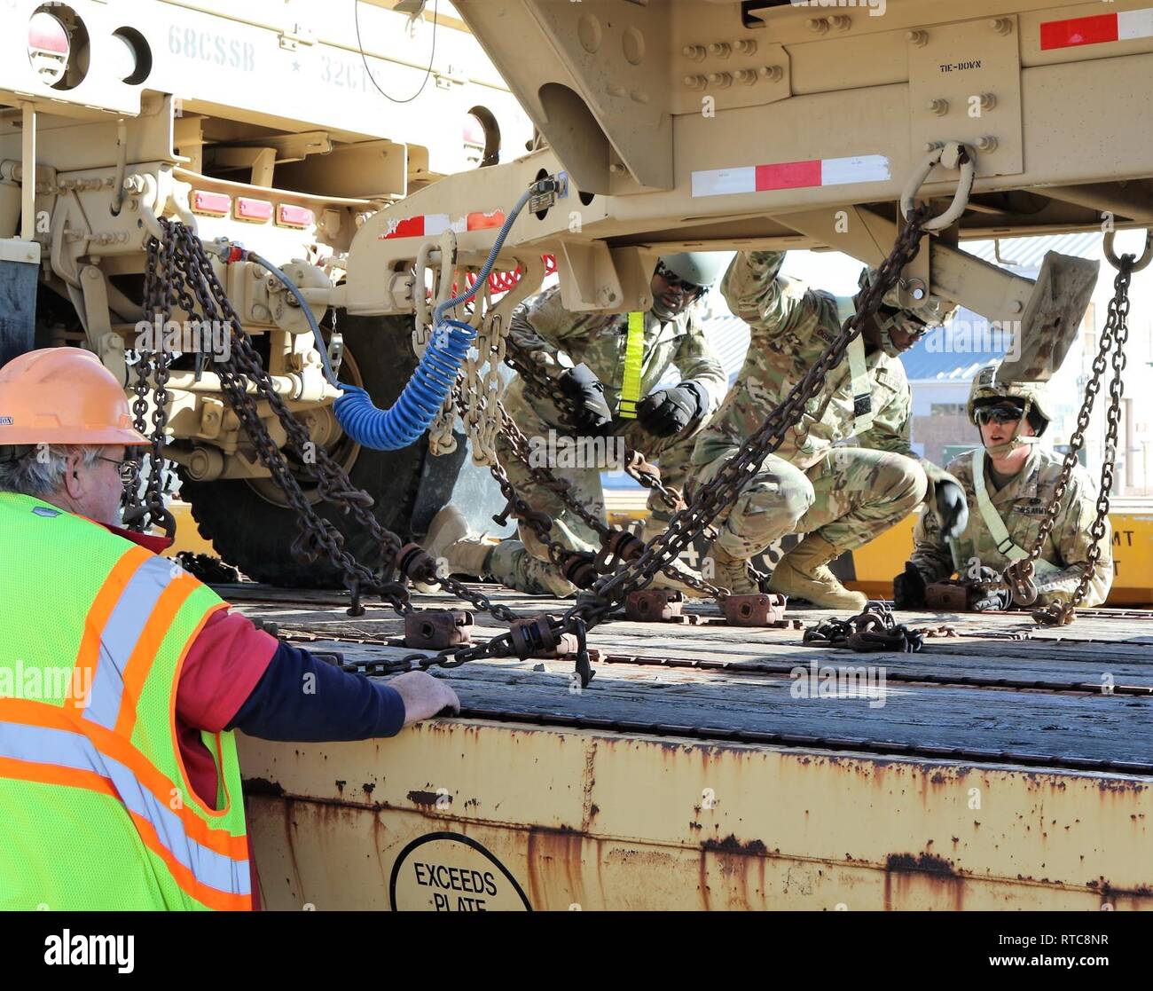 Soldiers from 32nd Composite Truck Company, 68th Combat Sustainment ...
