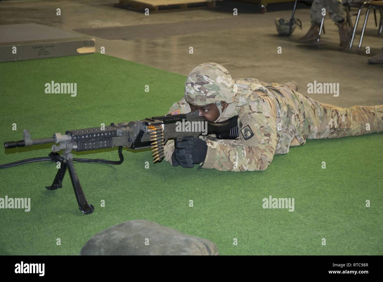 U.S. Army Soldiers assigned to Echo Company 1st Battalion, 3rd Aviation ...