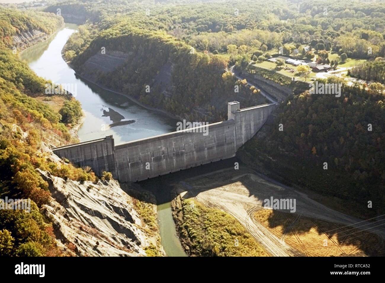 Mount morris dam hi-res stock photography and images - Alamy