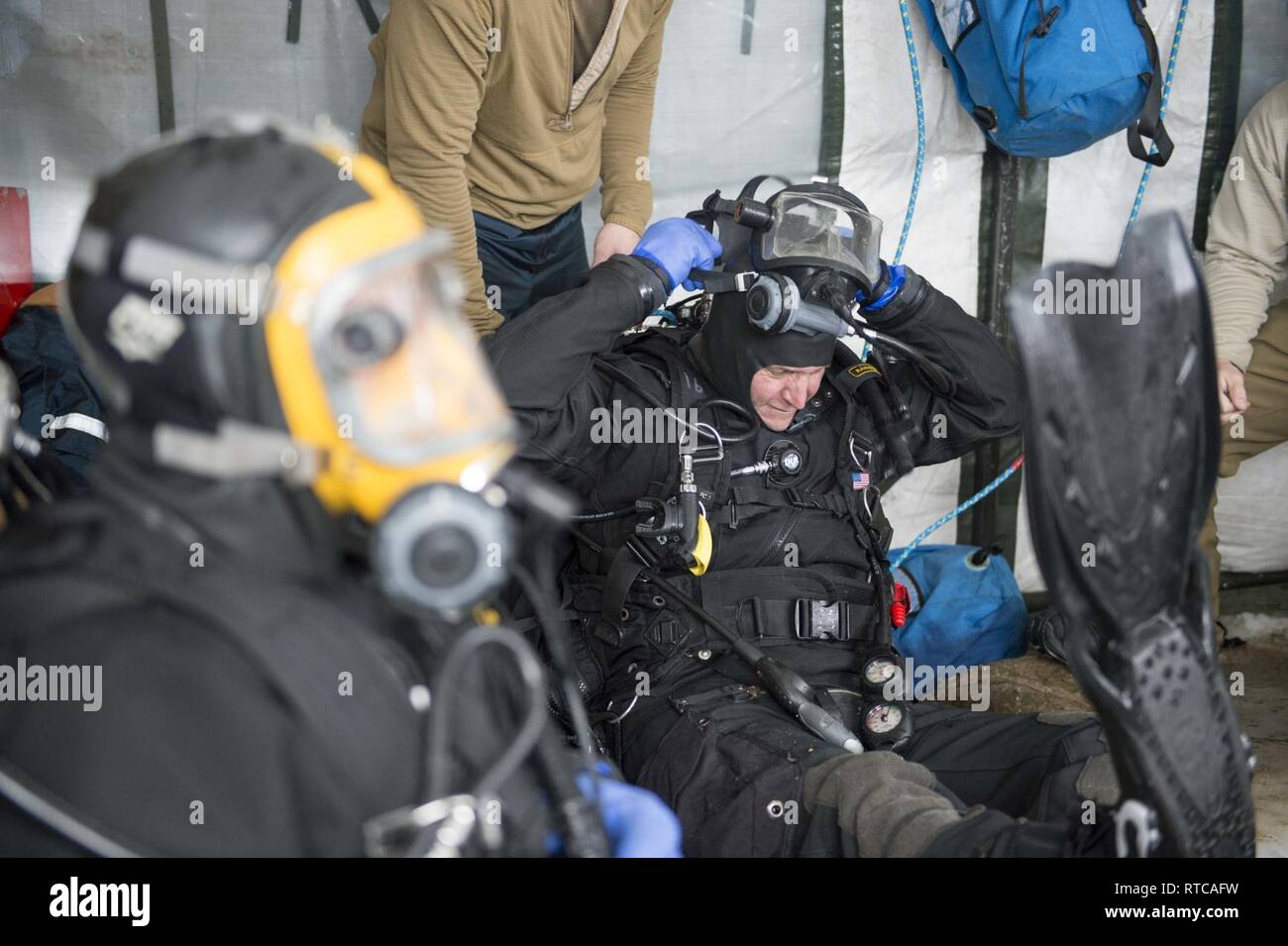 LITTLE FALLS, Minn. (Feb. 12, 2018) Senior Chief Navy Diver Eric Eberle ...
