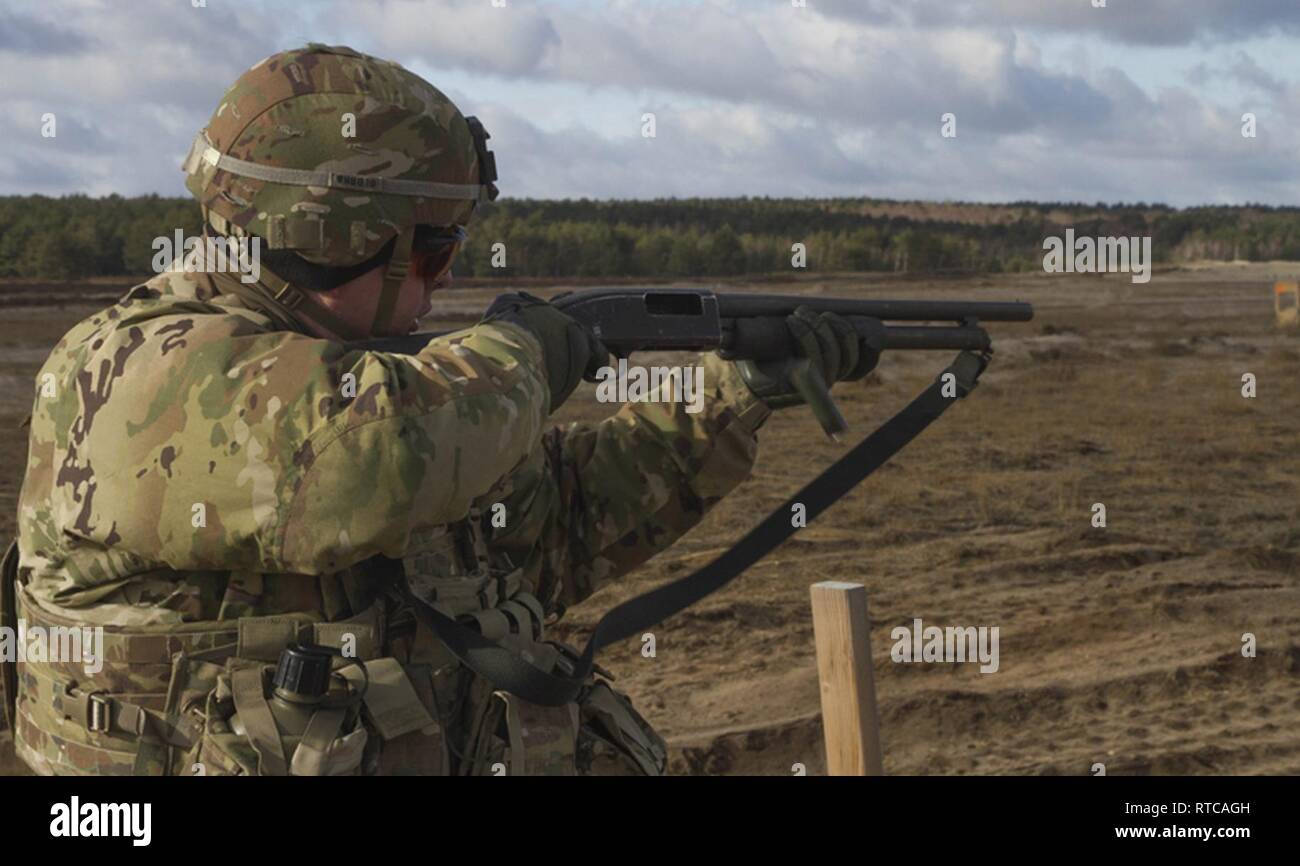 1st squadron 4th cavalry regiment hi-res stock photography and images ...