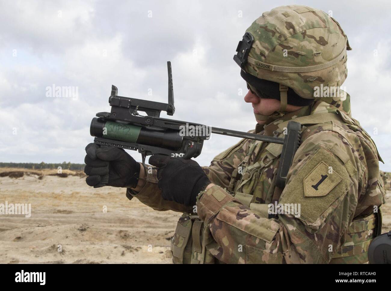 3 66 ar hi-res stock photography and images - Alamy