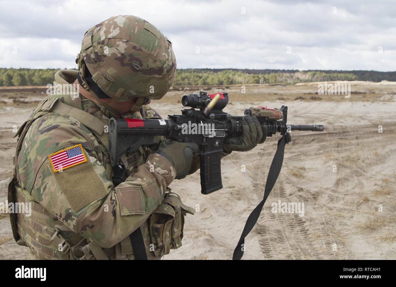 1st squadron 4th cavalry regiment hi-res stock photography and images ...