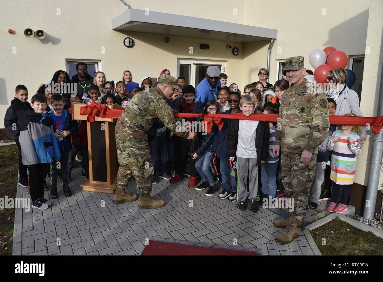 U.S. Army Garrison Rheinland-Pfalz Commander Col. Jason Edwards and ...