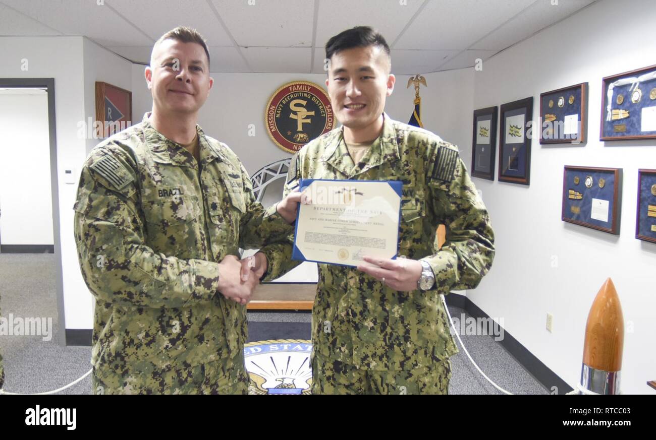 Navy recruiting district san francisco hi-res stock photography and ...